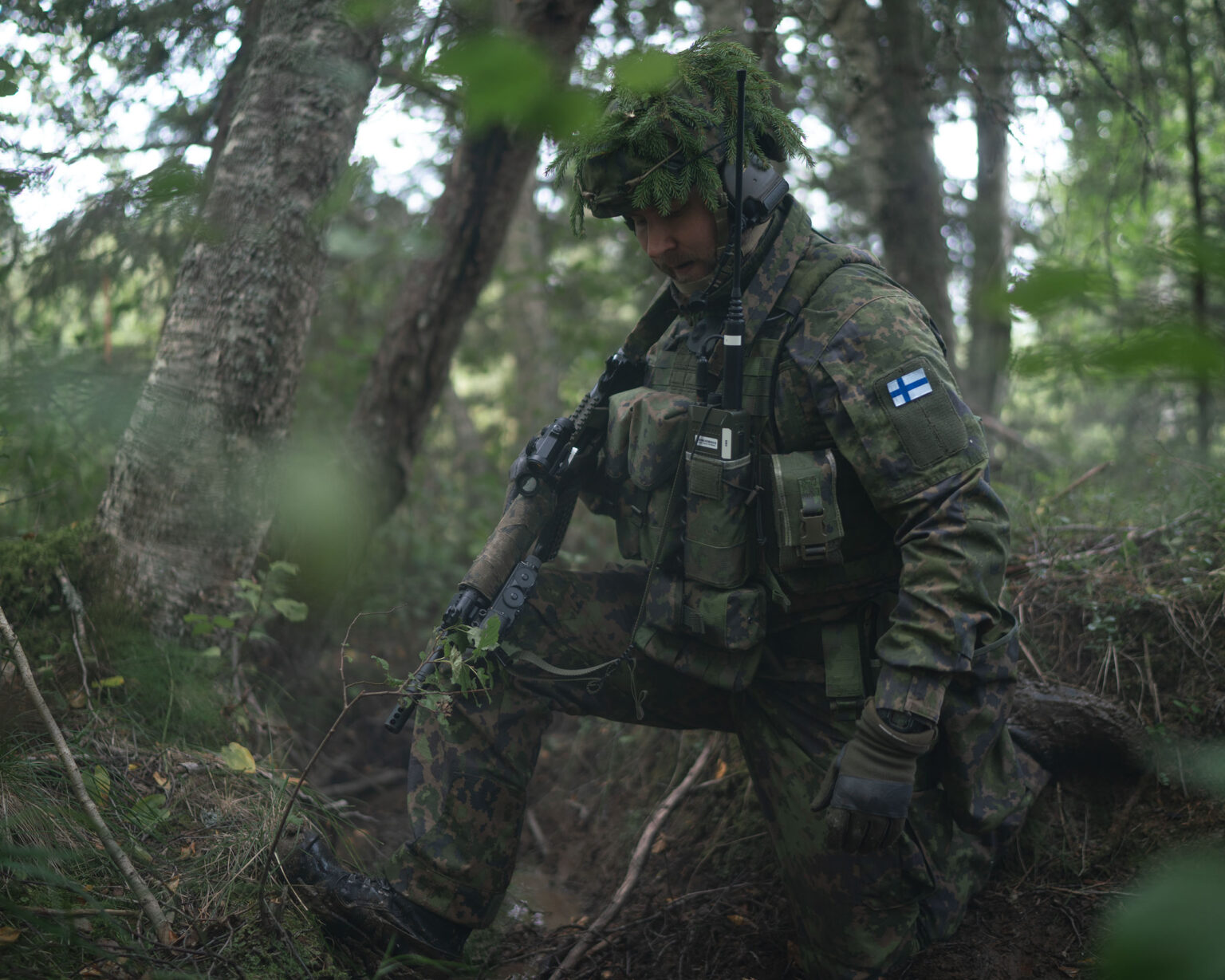 M23-vyö-varustesarja tuo taistelijan varusteet paremmin käden ...