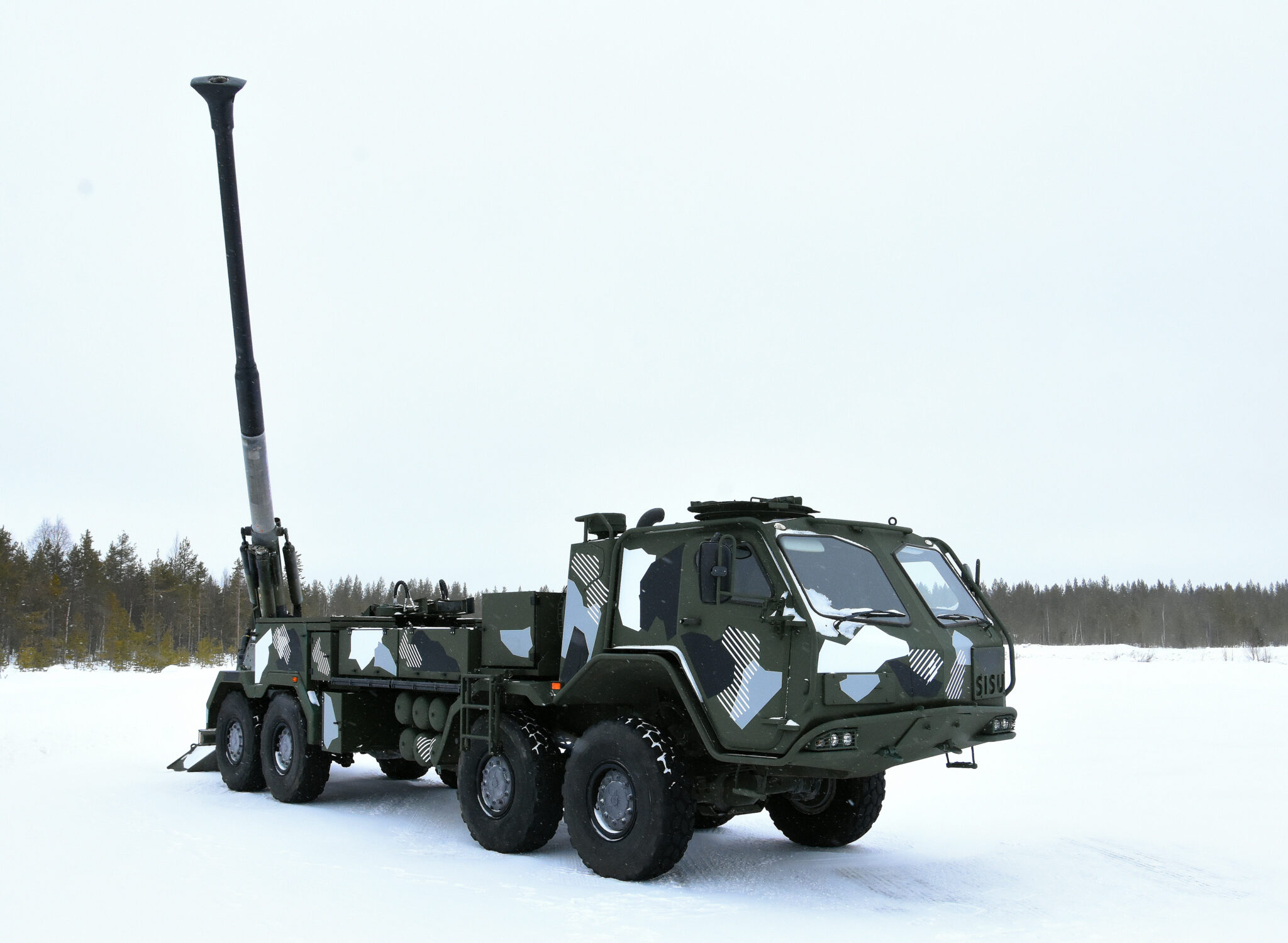 Liikkuvuutta hinattaville tykeille – tällainen on Patria ARVE 8x8 ...
